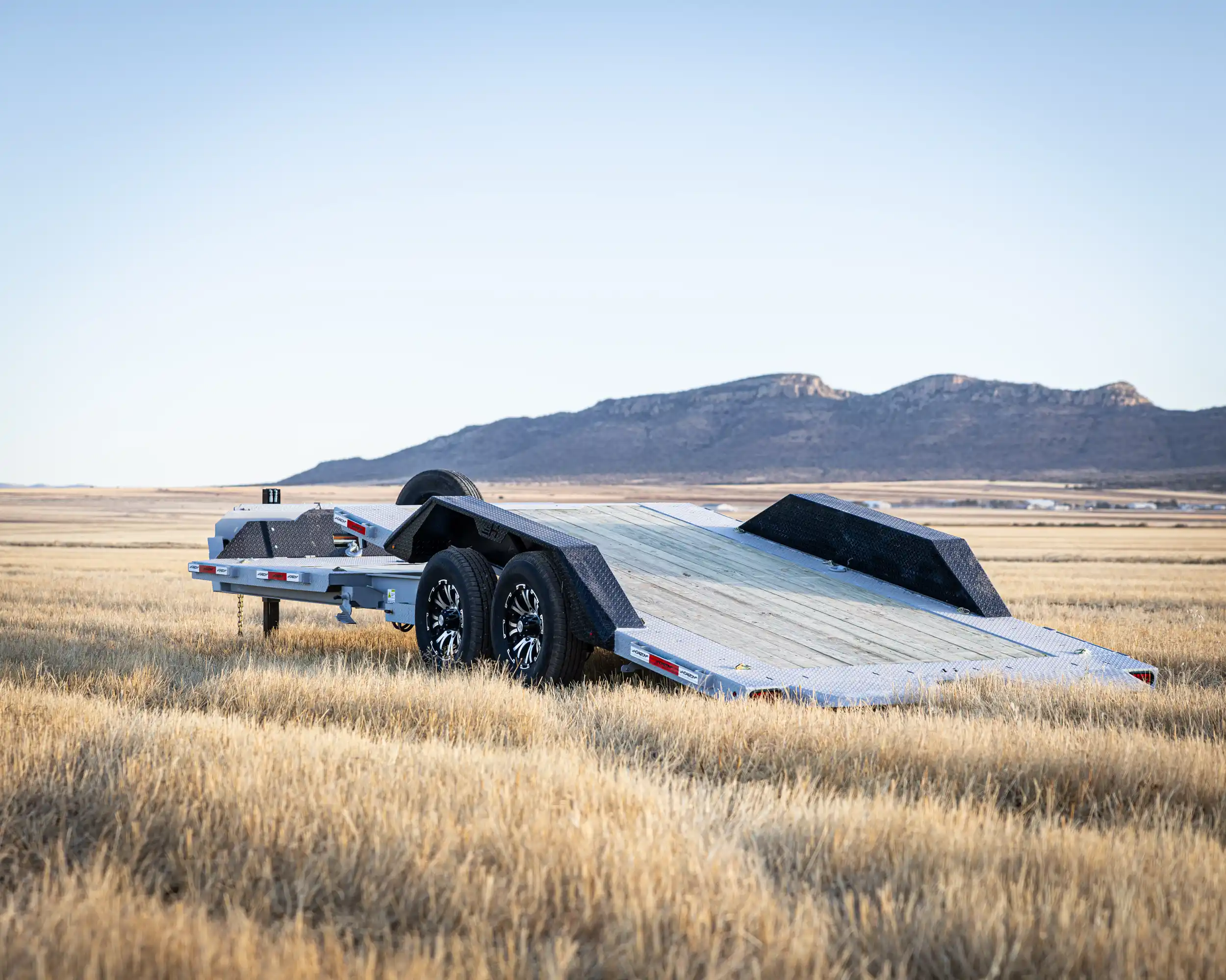 ETZ 15.2K 83" BP Gravity Tilt Deck Trailer | Horizon Trailers