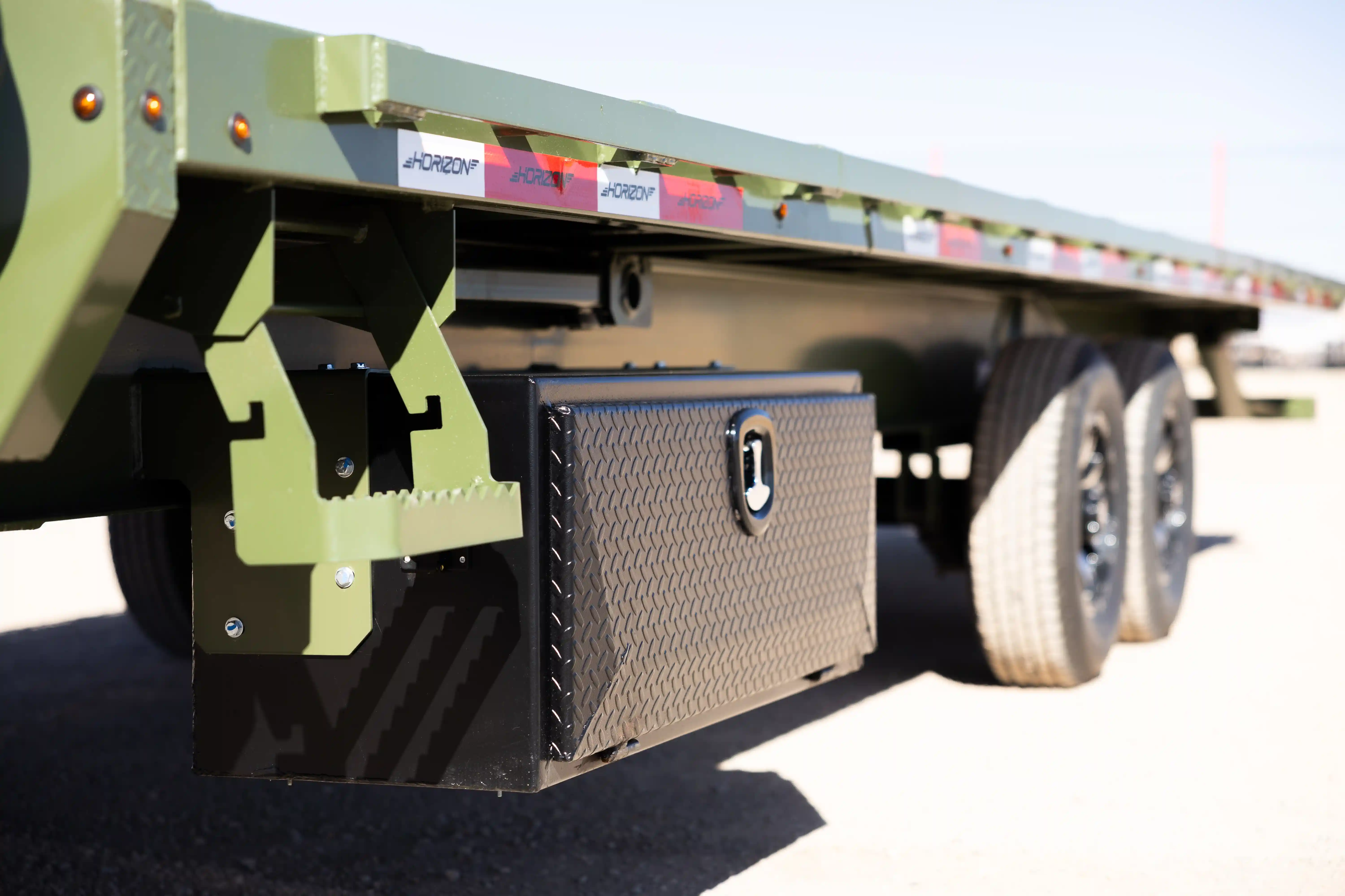 FFT 15.2K 102" BP Flat Deck Tilt Trailer | Horizon Trailers